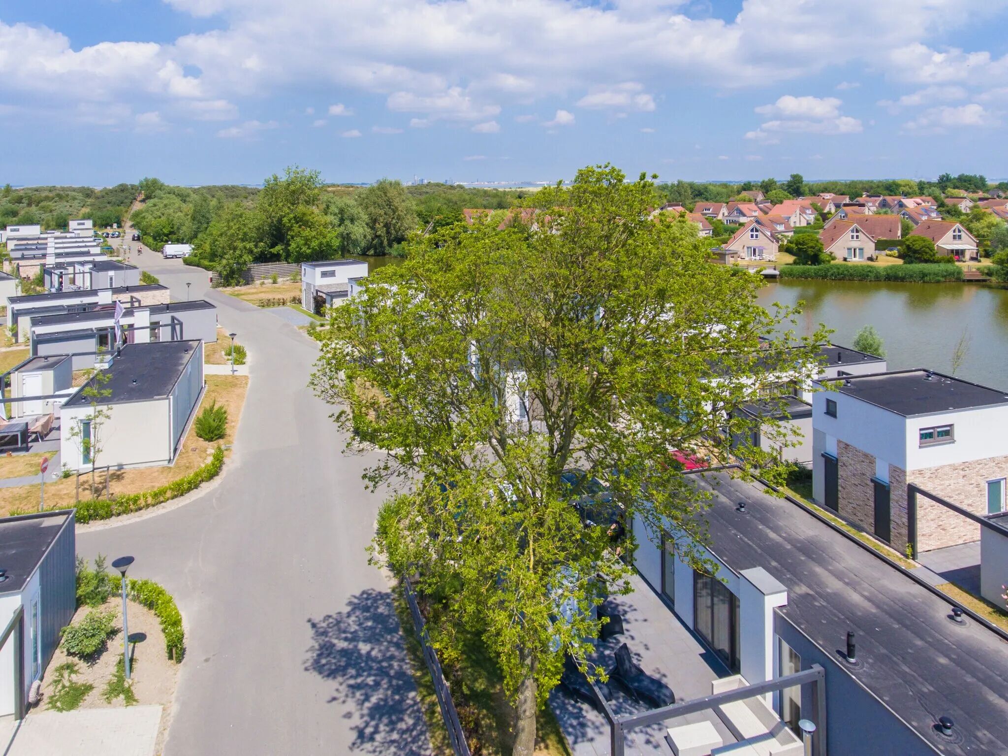 Roompot Zeebad in Breskens, Nederland | Zoover
